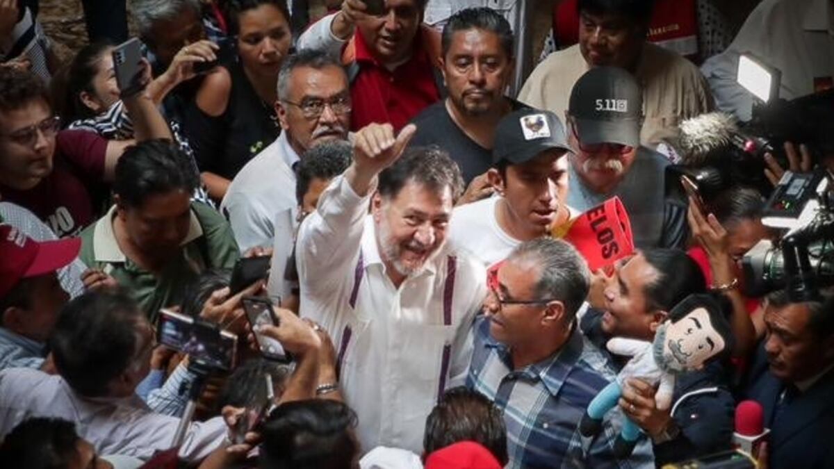 Gerardo Fernández Noroña iniciará su gira para encuesta de Morena en Oaxaca Gerardo Fernández Noroña iniciará su gira para encuesta de Morena en Oaxaca