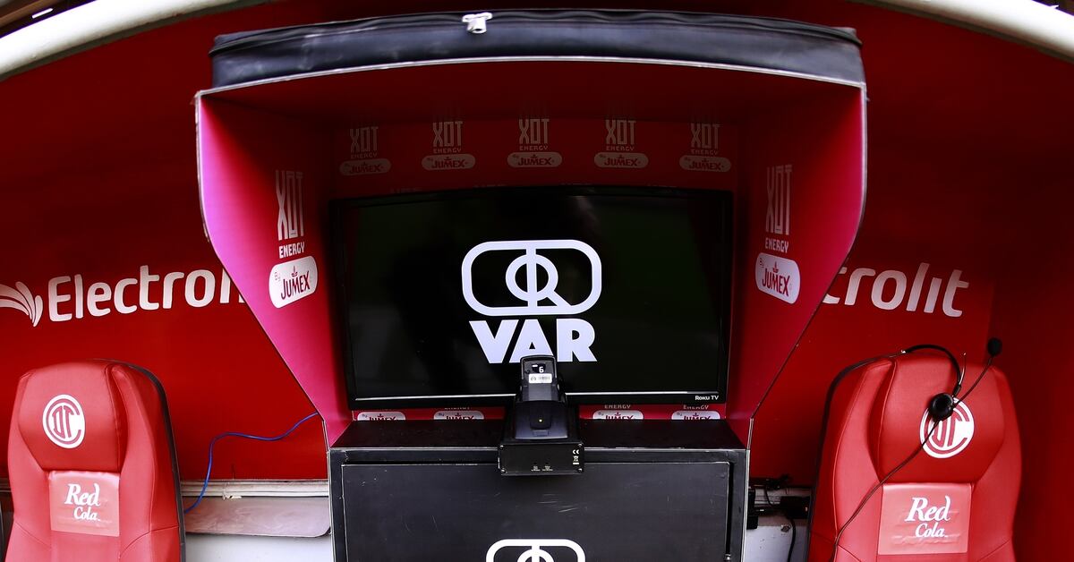 ¡Como en la NBA! El VAR evoluciona y analiza que la revisión de las ...