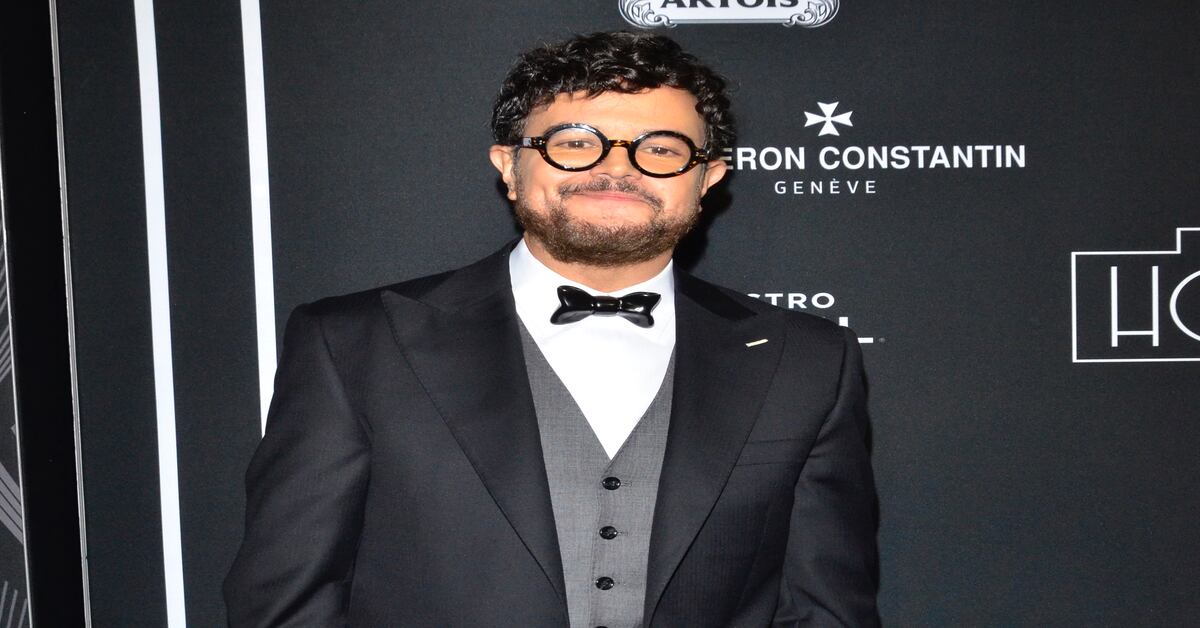 Aleks Syntek responde a Telehit por hacerle un meme, “no tienen ética” dijo