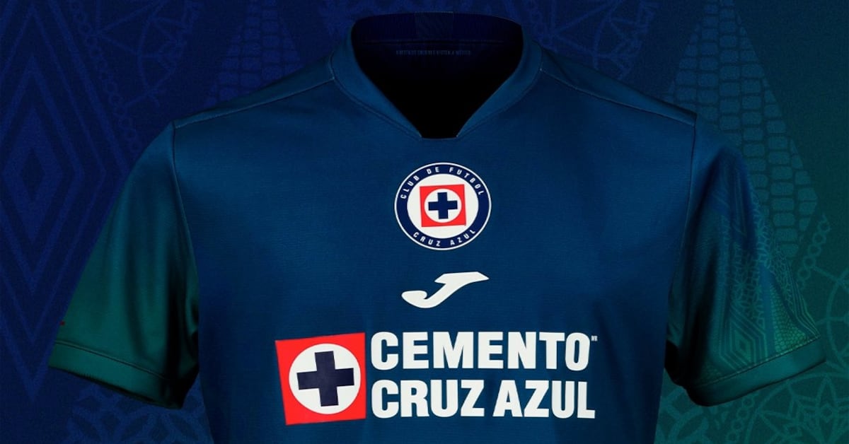Cruz Azul presenta nuevo jersey conmemorativo del mes patrio